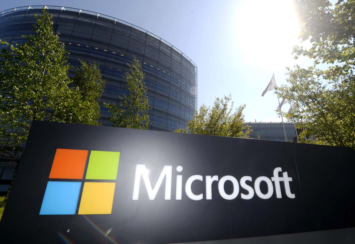 Näin Microsoft osti Nokian puhelimet – Kaikki alkoi Steve Ballmerin ...
